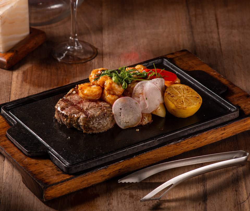 La Vicenta | The best grilled meat cuts in Tezontle.