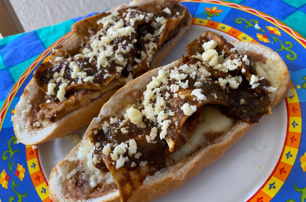 COMBINACIONES QUE SOLO A LOS CHILANGOS SE LES OCURRE - La Vicenta