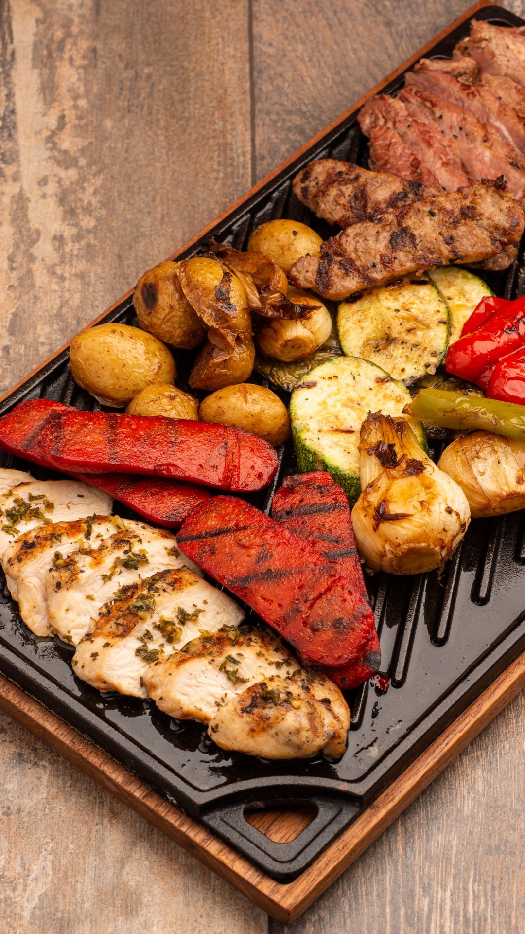 ¿QUÉ ES LO QUE LLEVA UNA PARRILLADA? - La Vicenta